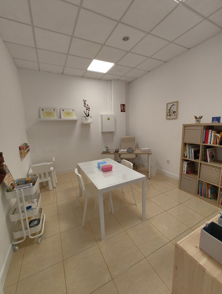 Nuestro centro - Educamente